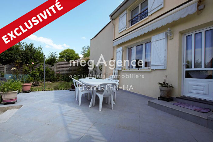Maison 4 pièces à vendre à Fontenay-le-Fleury, Croix du Mont