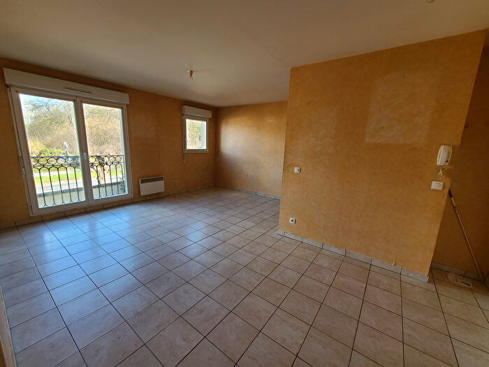 Appartement 3 pièces à vendre à Pussay