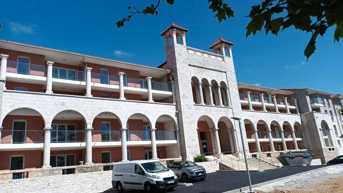 Saint Francois, Grasse : Appartement 1 pièce à louer