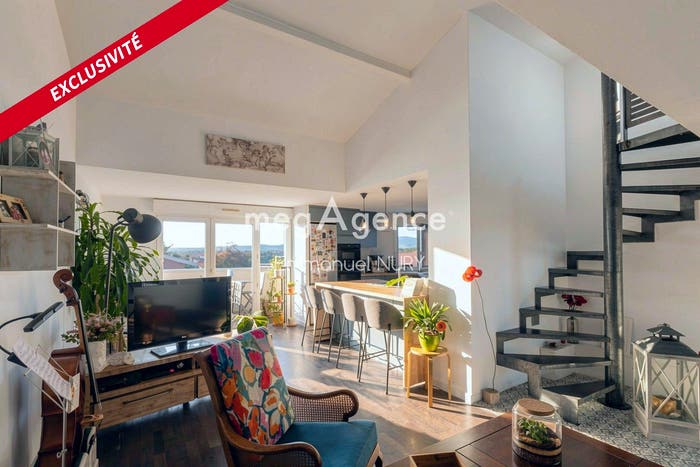 Tassin-la-Demi-Lune, Charles de Gaulle : Appartement 4 pièces à vendre