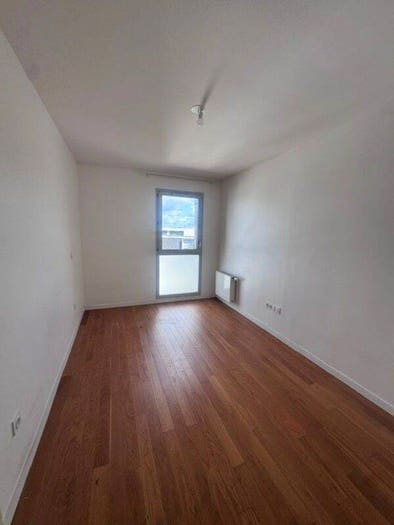 Appartement 3 pièces à louer à Paris Campagne, Drancy