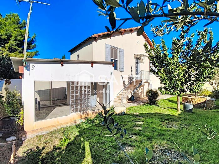 Maison 3 pièces à Arles, Barriol, à vendre