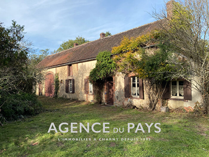 Prunoy : Maison 3 pièces à vendre
