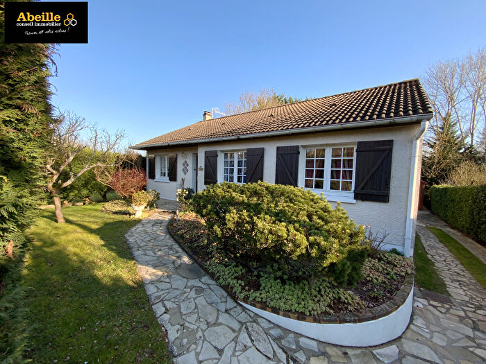 Maison 5 pièces à vendre à Saint-Chéron
