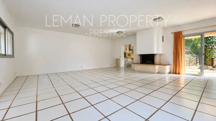 Maison 5 pièces à Le Tignet, à vendre