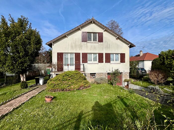 Dourdan : Maison 5 pièces à vendre