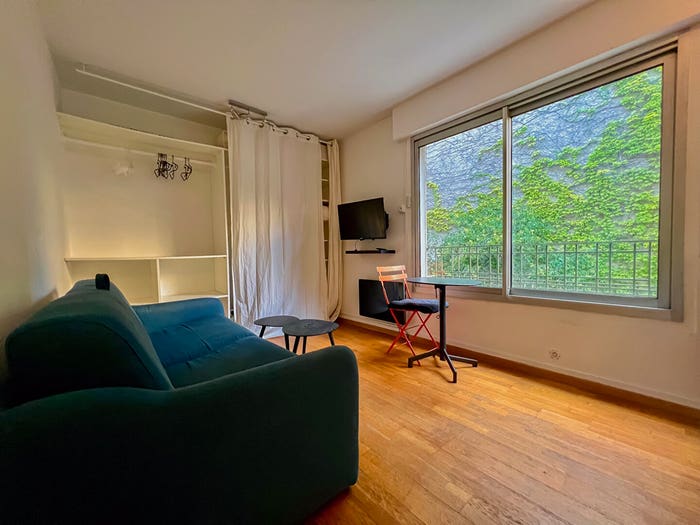 Paris 16ème, Auteuil-Nord, Jasmin, Mirabeau : Appartement 1 pièce à vendre