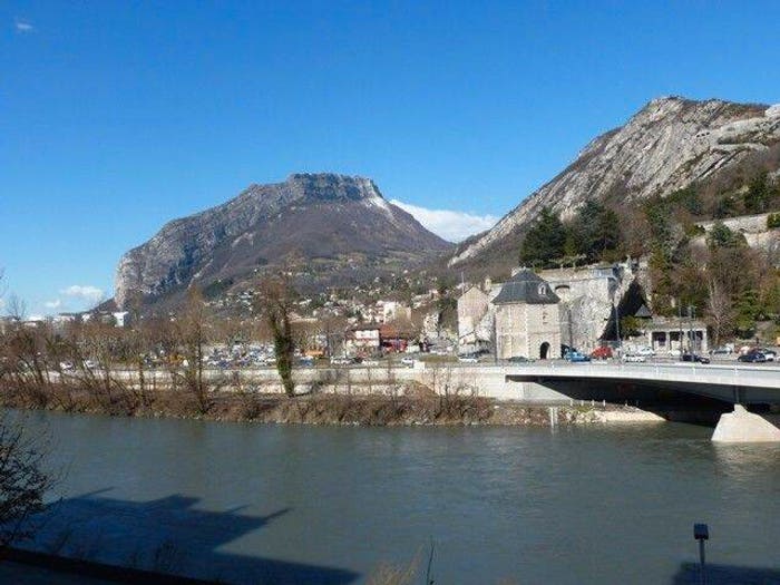 Berriat-Ampere, Grenoble : Appartement 3 pièces à louer