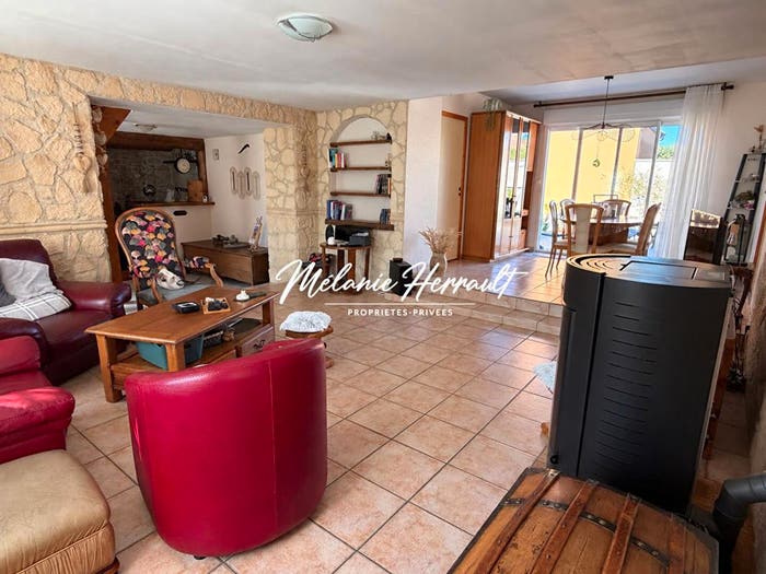 Brette-les-Pins - Maison 5 pièces à vendre
