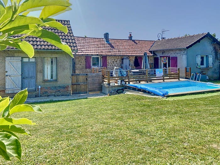 Maison 4 pièces à louer - La Meyze