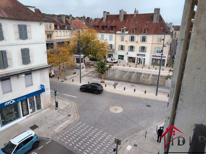 Appartement 1 pièce à vendre à Lons-le-Saunier, Centre-ville