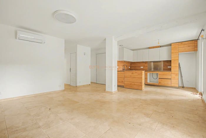 Eyguières : Appartement 3 pièces à vendre