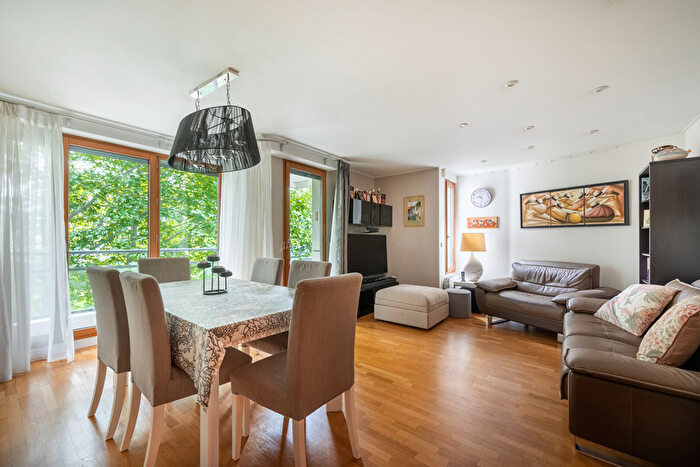 Appartement 4 pièces à vendre - Courbevoie, Gambetta, La Défense