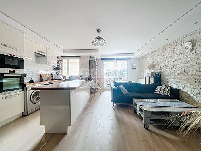 Appartement 3 pièces à vendre à Asnières-sur-Seine, Gresillons, Voltaire