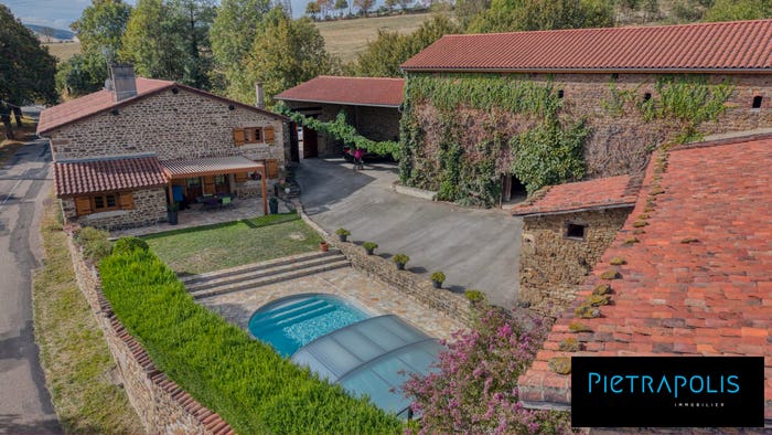 Maison 5 pièces à Saint-Jean-Bonnefonds, à vendre