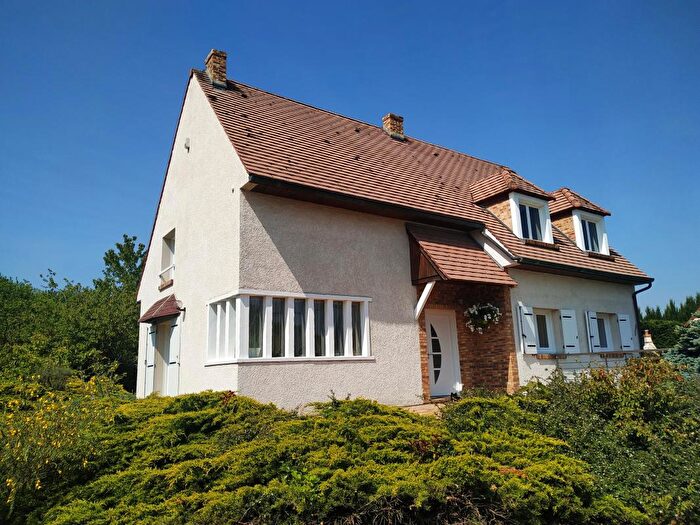 Maison 7 pièces à vendre - Saint-Maurice-Montcouronne