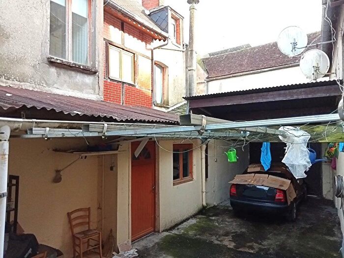 Beaune-la-Rolande - Maison 6 pièces à vendre