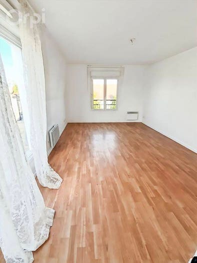 Appartement 2 pièces à louer à Les Fleurs-Les Musiciens I, Crépy-en-Valois