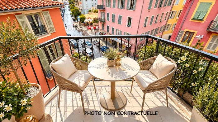 Nice, Le Port - Appartement 2 pièces à vendre