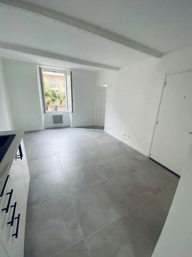 Appartement 2 pièces à louer à Les Rascas-Les Pugets, Saint-Laurent-du-Var