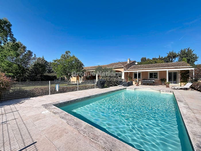 Maison 5 pièces à vendre à Cabannes