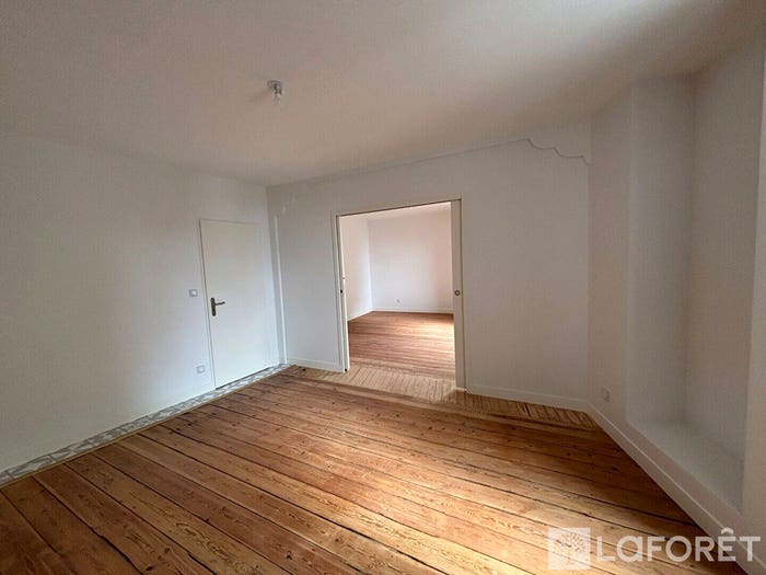 Centre Ville, Langon : Appartement 3 pièces à louer