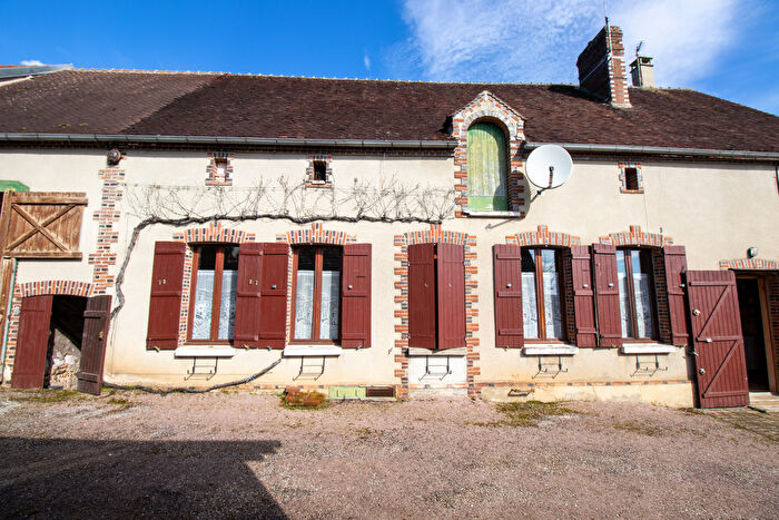 Maison 5 pièces à vendre - Champvallon