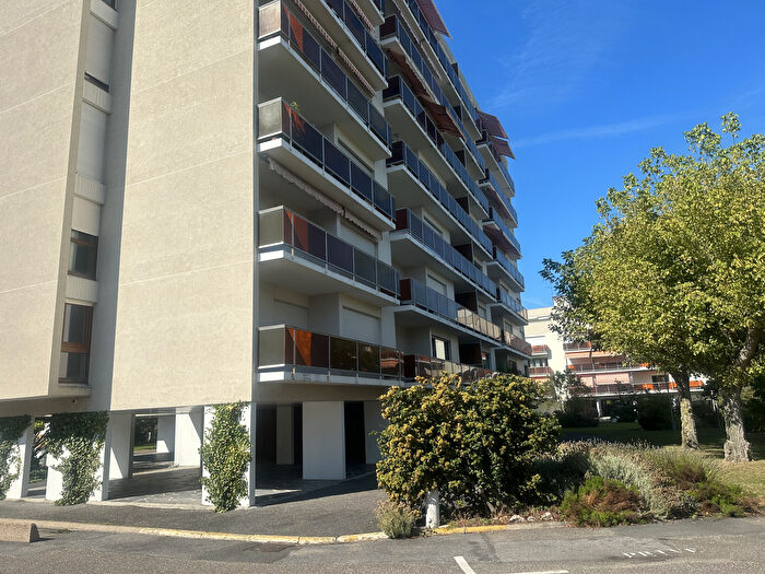 Melun, Rive de Seine, Sud : Appartement 4 pièces à vendre