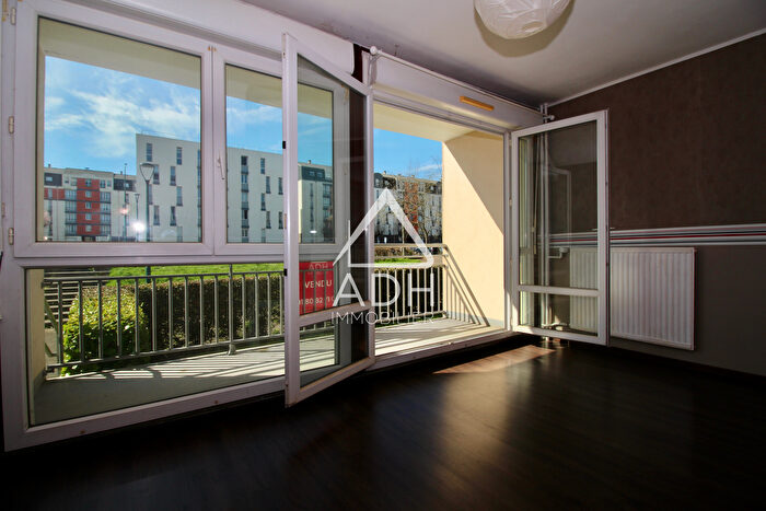Appartement 2 pièces à vendre à Fontenay-le-Fleury, Vieux village
