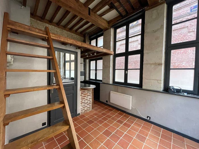 Appartement 1 pièce à Vieux Lille, à louer