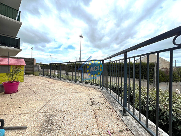 Appartement 2 pièces à Mantes-la-Ville, Merisiers, Plaisances, Belles Lances, à vendre