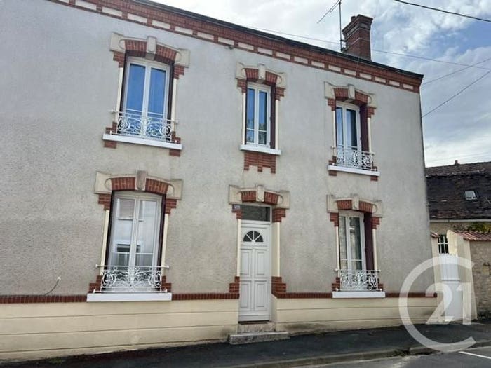 Briarres-sur-Essonne : Maison 5 pièces à vendre