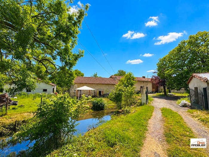Péreuil - Maison 5 pièces à vendre