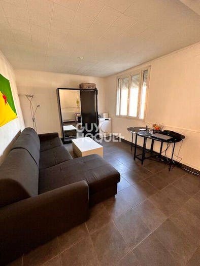 Coeuilly-Village Parisien-Jules Vallès, Champigny-sur-Marne : Appartement 1 pièce à louer