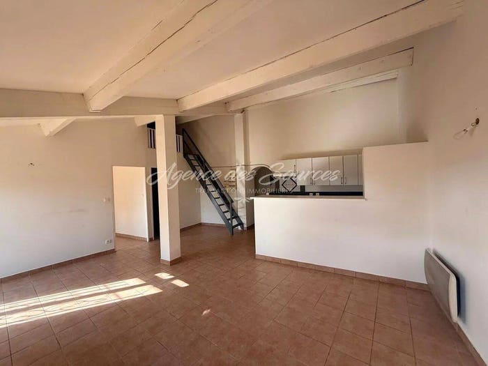 Tavernes - Appartement 3 pièces à louer