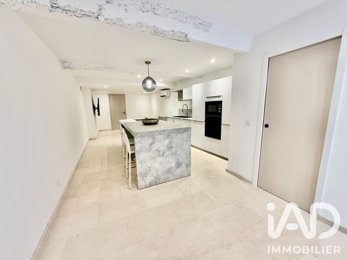 Appartement 2 pièces à vendre à Cogolin, Centre-ville, Subeiran, Pas de Grimaud
