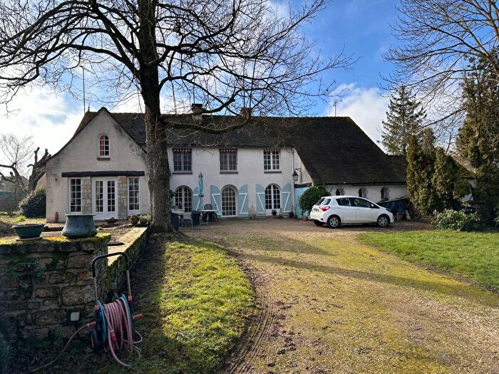 Maison 5 pièces à vendre à La Neuville-sur-Essonne