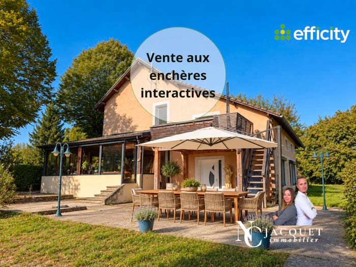 Maison 11 pièces à vendre - Les Abrets