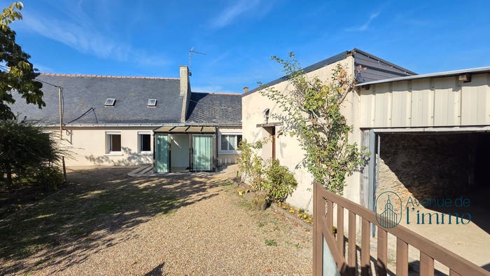 Maison 5 pièces à vendre à Beaufort-en-Vallée