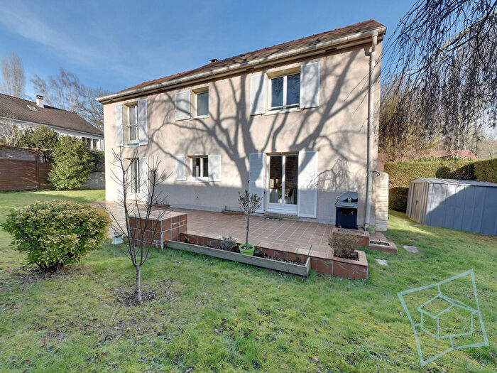 Saint-Rémy-lès-Chevreuse - Maison 5 pièces à vendre