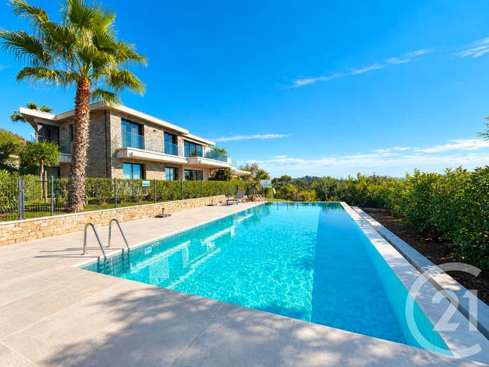Sainte-Maxime, Sémaphore, Nartelle : Appartement 4 pièces à vendre