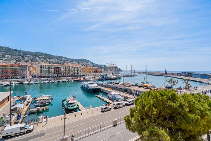 Nice, Le Port - Appartement 3 pièces à vendre