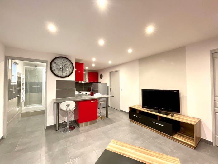 Appartement 2 pièces à Ouest, Fuveau, à louer