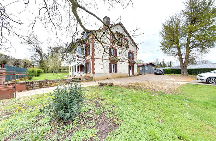 Mézilles : Maison 9 pièces à vendre