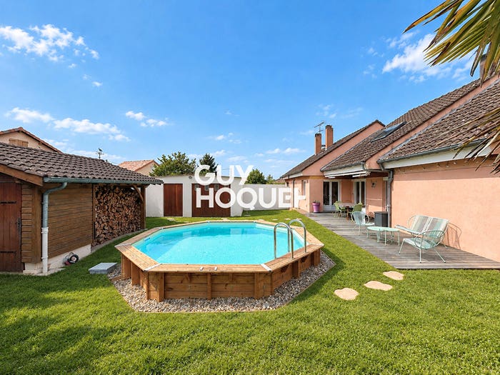Maison 8 pièces à vendre - Crêches-sur-Saône