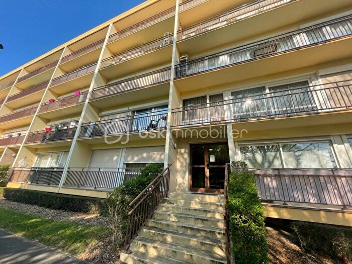 Saint-Michel-sur-Orge, Villagexpo, Descartes : Appartement 4 pièces à vendre