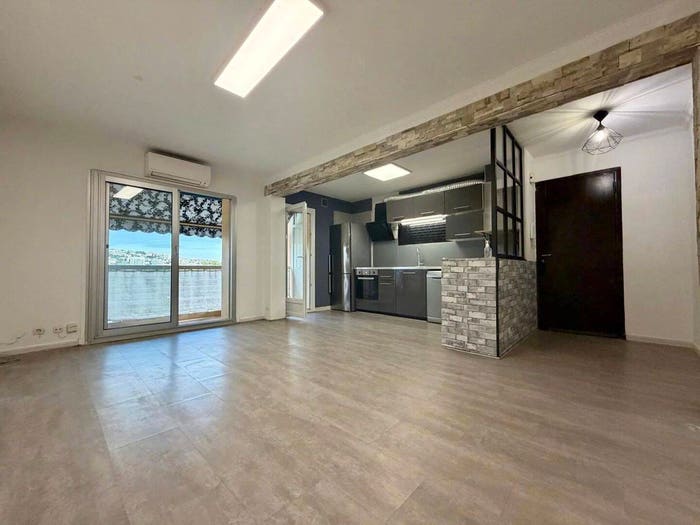 Appartement 4 pièces à louer - Centre Ville, Saint-Laurent-du-Var